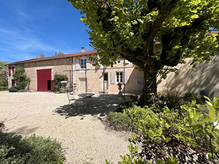 Maison à vendre - Civaux