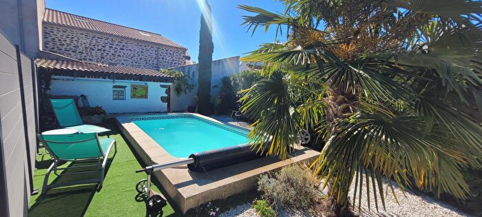 Maison à vendre - Châteaugay - 5 pièces - 3 chambres