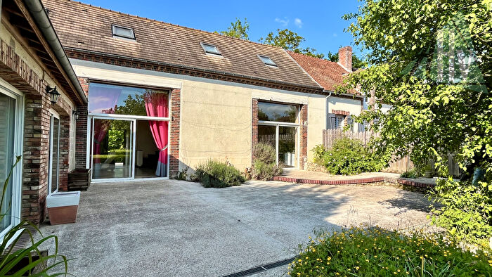 Maison à vendre - Chalmaison - 4 pièces - 3 chambres