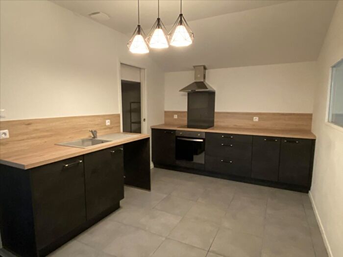 Maison à louer - Champniers - 3 pièces - 2 chambres