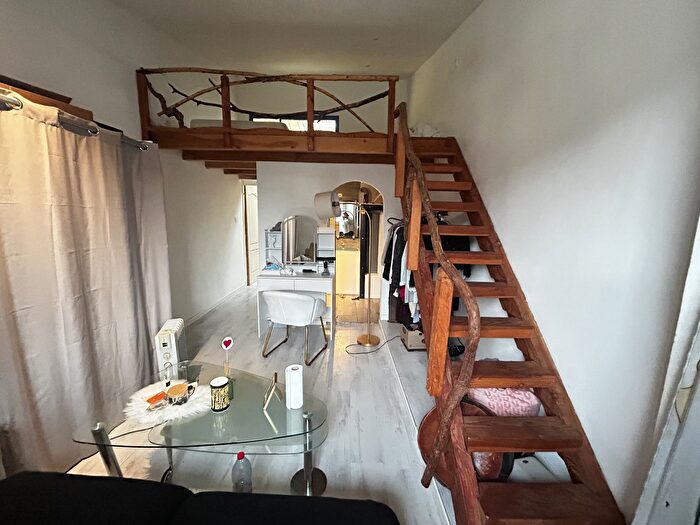 Maison à vendre - Saint-Jean-du-Gard - 7 pièces - 6 chambres