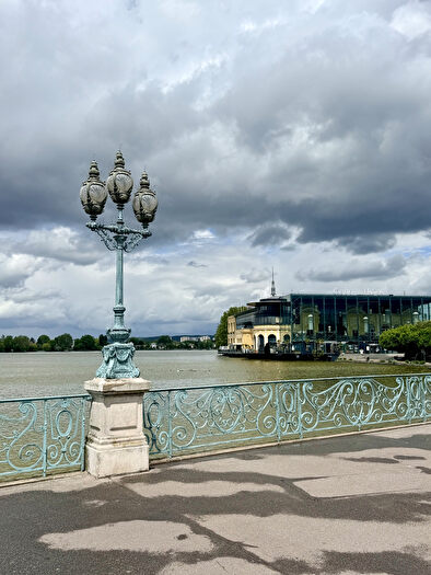 Appartement 4 pièces à Enghien-les-Bains, à vendre