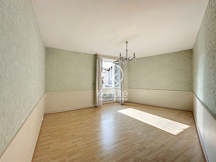 Maisons à vendre et appartements à louer - 3