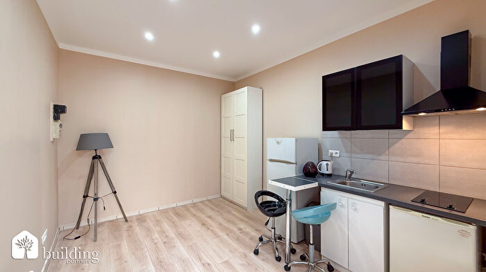 Appartement 1 pièce à Asnières-sur-Seine, Centre-ville, à vendre