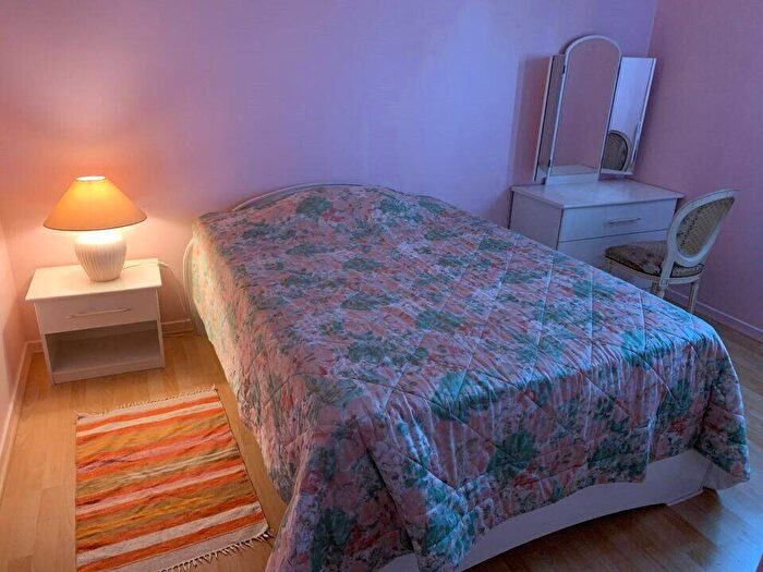 Appartement à louer - Port Ham-Village, Cergy - 1 pièce