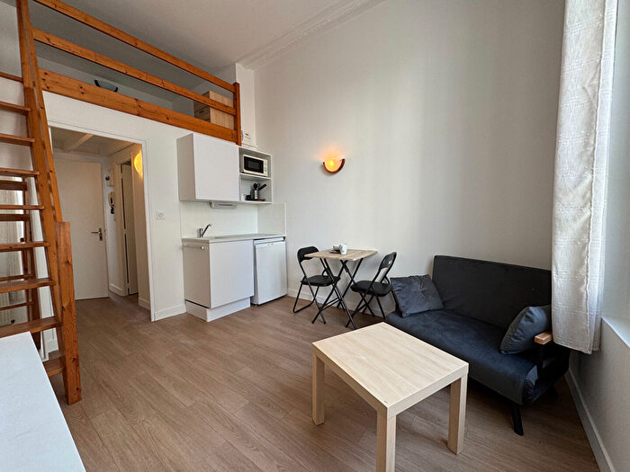 Appartement à louer - Tours, Centre-ville - 1 pièce
