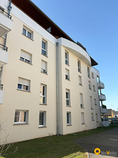 Appartement à louer - Forbach - 3 pièces - 2 chambres