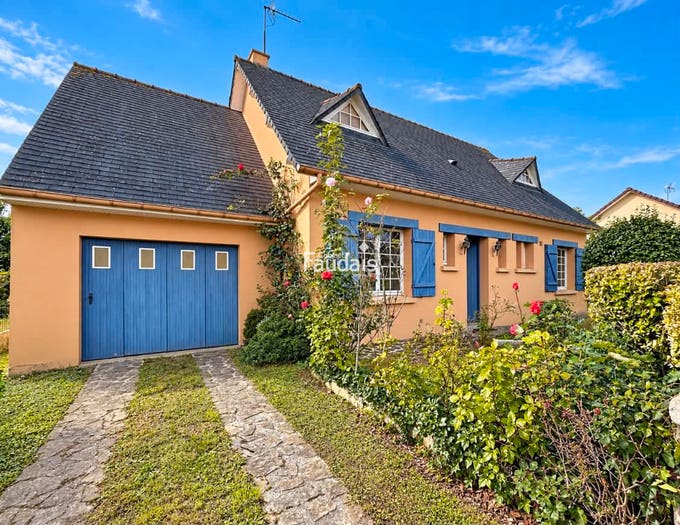 Surville : Maison 4 pièces à vendre
