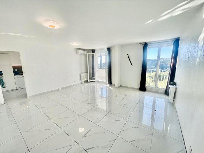 Appartement à vendre - Marseille e , Palama - 5 pièces - 4 chambres