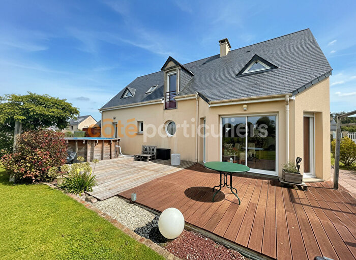 Maison à vendre - Saint-Lô, Nord - 10 pièces - 6 chambres