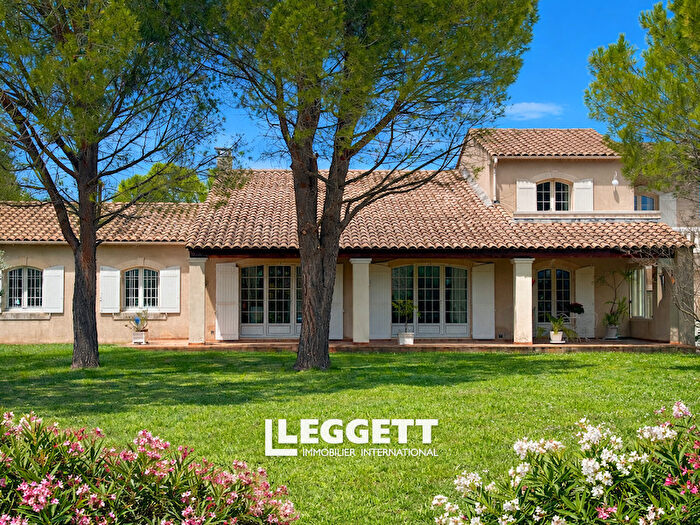 Maison 8 pièces à vendre à Saint-Rémy-de-Provence