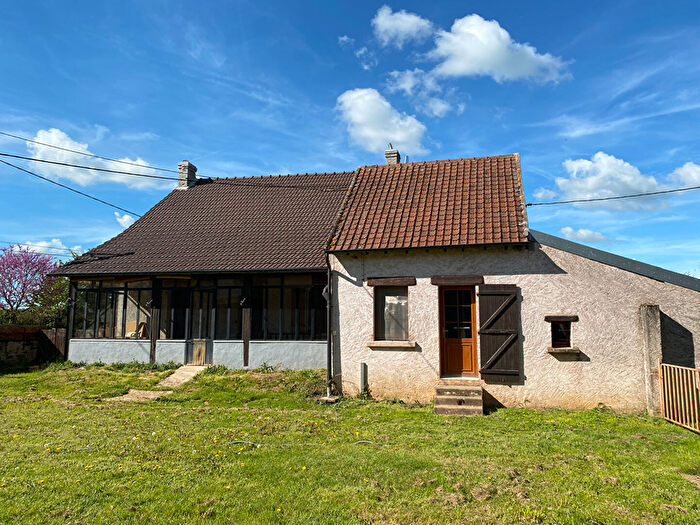 Maison à vendre - Ciry-le-Noble - 7 pièces - 3 chambres