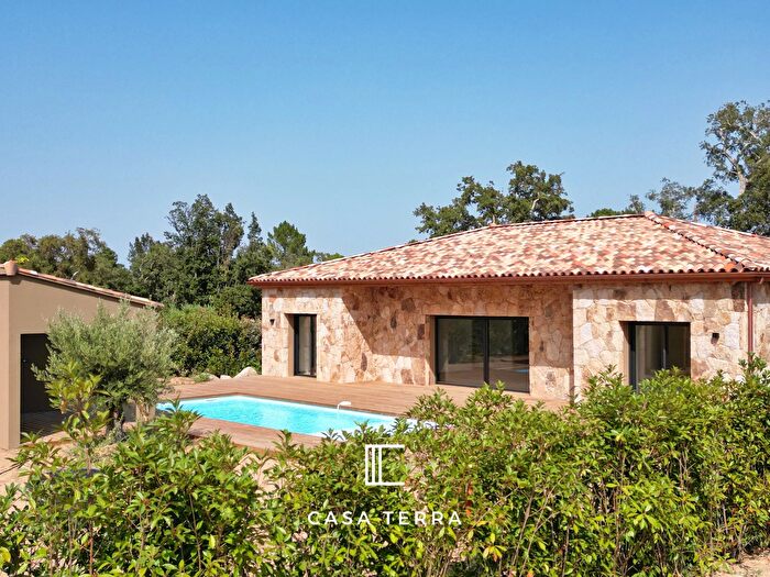 Maison 5 pièces à Lecci, à vendre