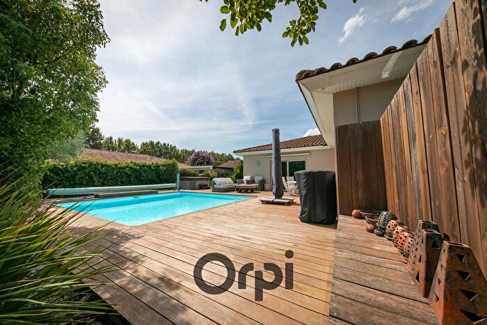 Saint-Estève : Maison 4 pièces à vendre