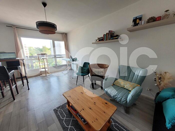 Appartement à louer - La Madeleine, Pompidou, Nouvelle Madeleine - 3 pièces - 2 chambres