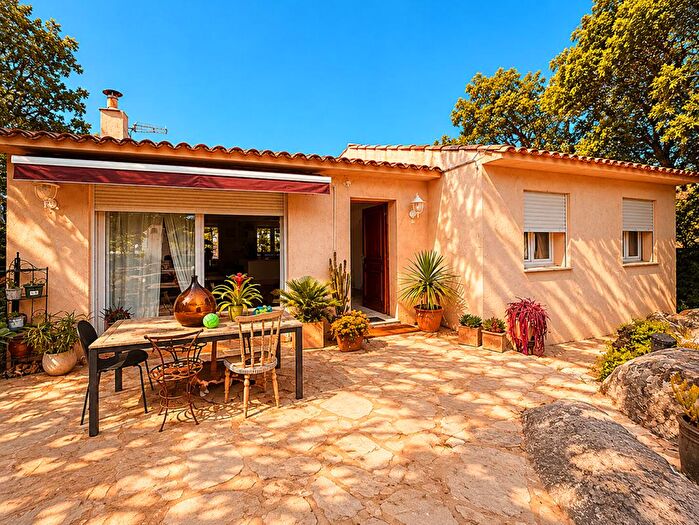 Maison 8 pièces à vendre à Porto-Vecchio