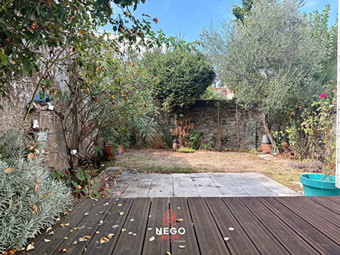 Angers, Deux-Croix, Banchais, Grand Pigeon : Maison 4 pièces à vendre