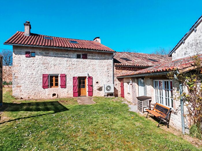 Maison à vendre - Lezay - 3 pièces - 1 chambre