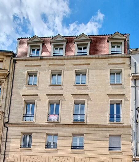 Appartement à vendre - Bergerac, Centre-ville - 3 pièces - 1 chambre