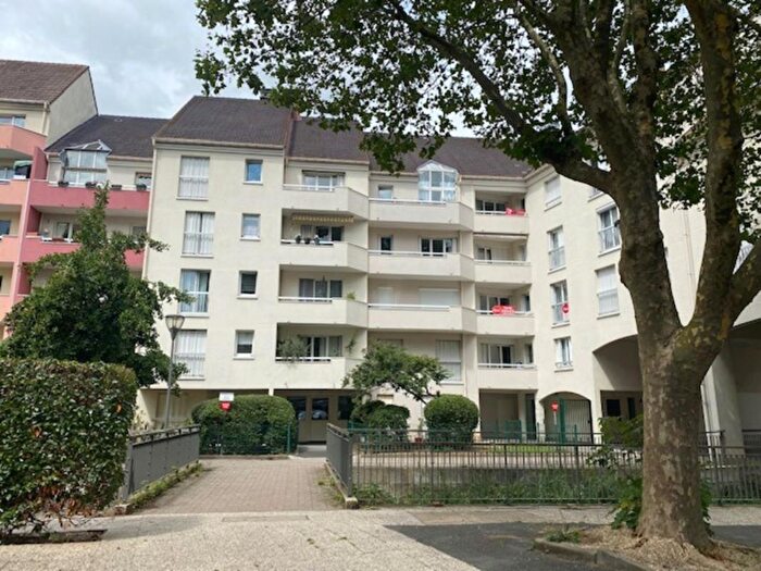 Longjumeau, Gare, Marché : Appartement 2 pièces à vendre