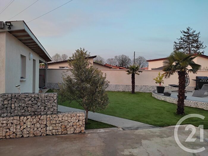 Maison à vendre - Vénissieux, Max Barel, Charreard - 5 pièces - 3 chambres