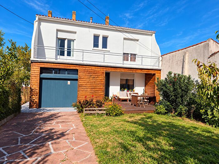 Rochefort, Faubourg Nord, Stade Philaudrie : Maison 4 pièces à vendre