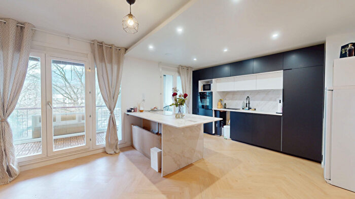 Appartement à vendre - Grenoble, Jean Macé, Europole, Pôle Scientifique - 4 pièces - 3 chambres