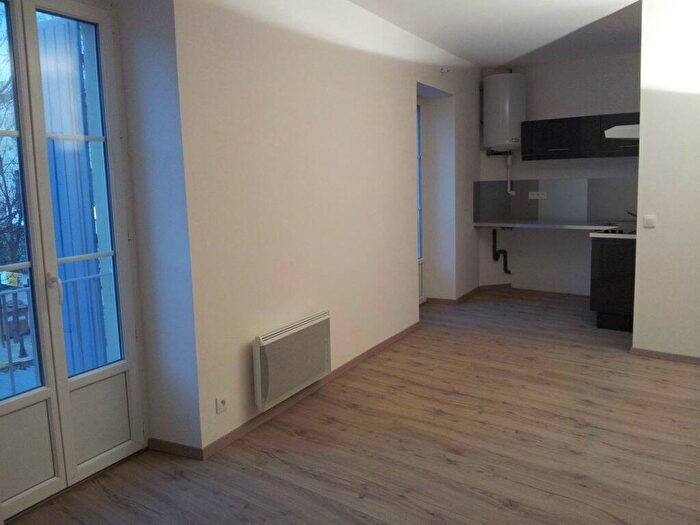 Saint-Saturnin-lès-Avignon - Appartement 2 pièces à louer