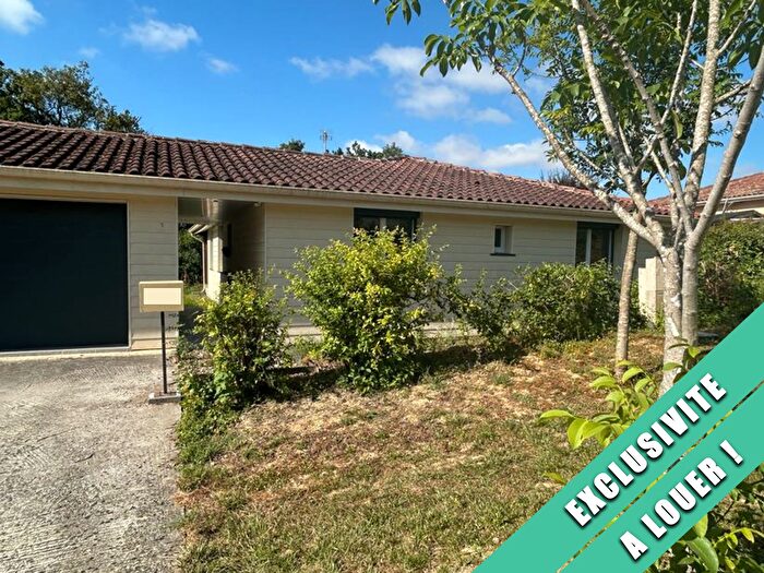 Maison à louer - Céran - 4 pièces - 3 chambres