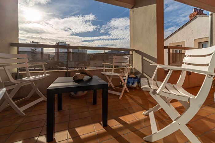 Appartement à vendre - Clermont-Ferrand, Vallières, Sallins, Poncillon - 3 pièces - 2 chambres