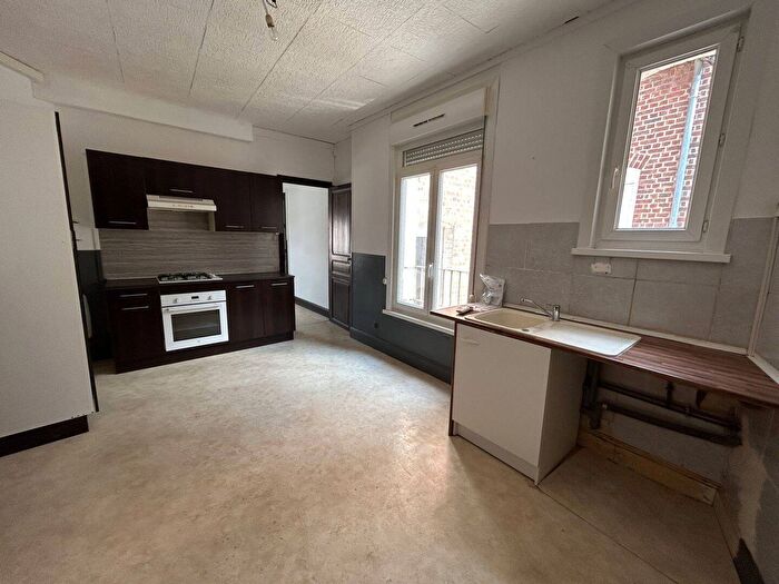 Appartement 4 pièces à louer à Centre, Le Cateau-Cambrésis
