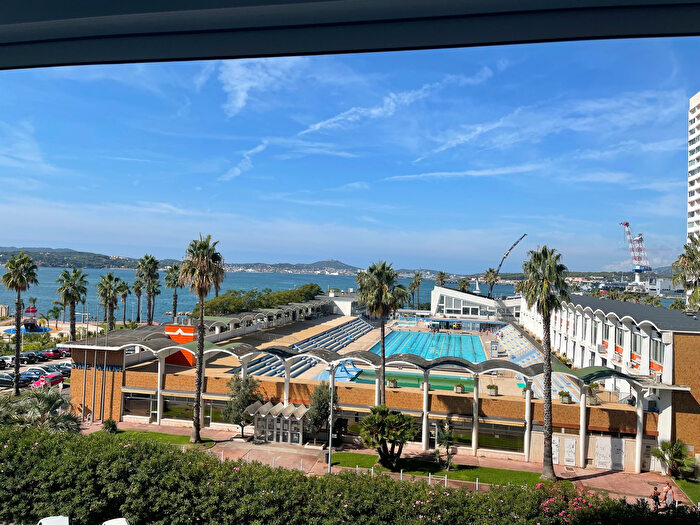 Appartement 3 pièces à louer - Toulon, Le Port
