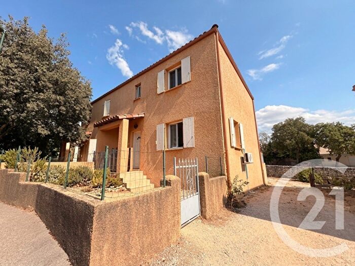 Saint-Privat-des-Vieux : Maison 4 pièces à vendre