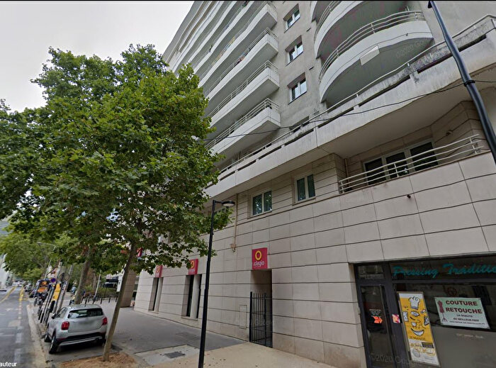 Appartement 3 pièces à vendre - Courbevoie, Gambetta, La Défense