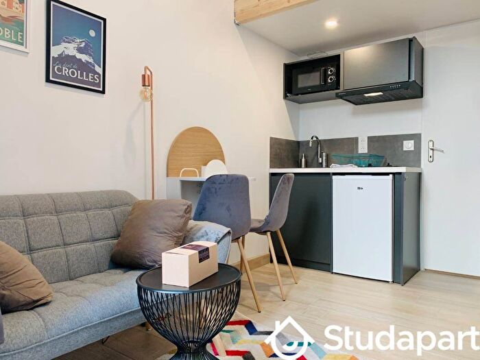 Appartement à louer - Berriat-Ampere, Grenoble - 1 pièce