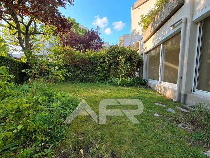 Appartement 3 pièces à Chatou, Nord, à vendre