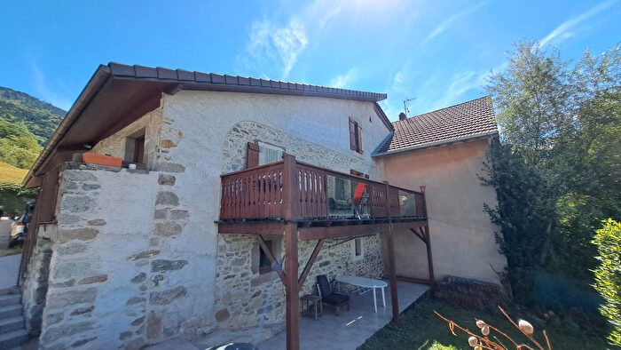 Saint-Cergues : Maison 4 pièces à vendre