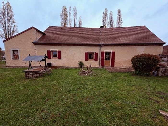 Maison 3 pièces à Saint-Pierre-le-Moûtier, à vendre