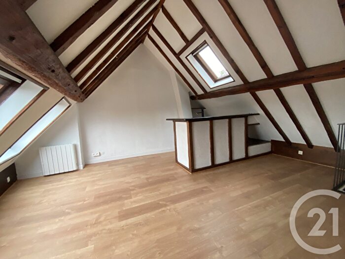 Appartement 2 pièces à louer - Mantes-la-Jolie, Centre-ville