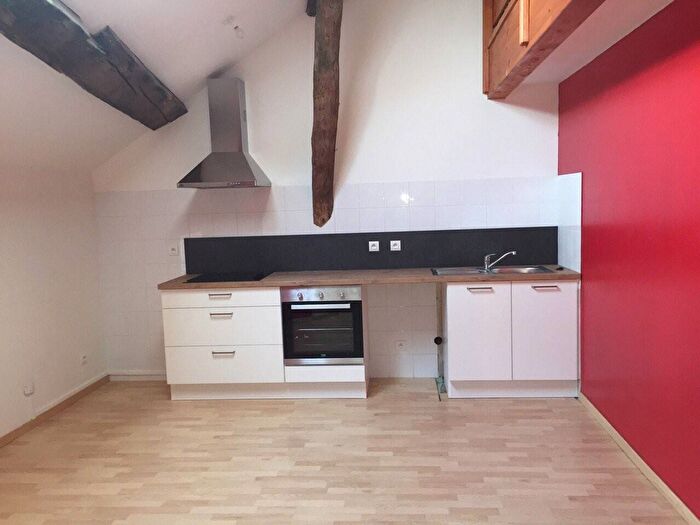 Appartement 2 pièces à Crémieu, à louer