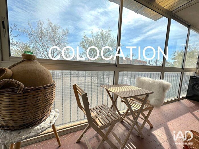 Appartement à louer - La Capelette, Marseille ème arrondissement - 4 pièces - 4 chambres