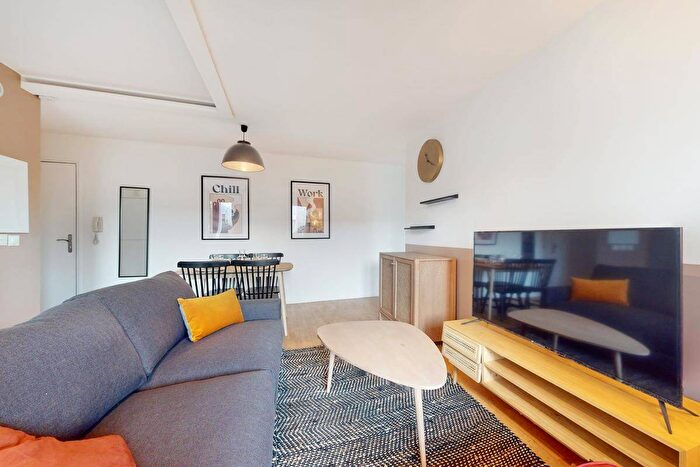 Appartement à louer - La Plaine-Stade de France, Saint-Denis - 5 pièces - 4 chambres