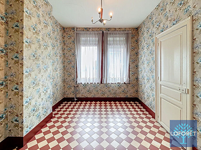 Maison à vendre - Valenciennes, Nungesser, La Briquette, Fb de Cambrai - 5 pièces - 2 chambres
