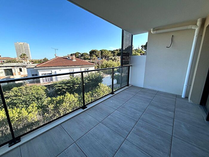 Appartement à louer - Ouest, Carry le Rouet - 4 pièces - 3 chambres