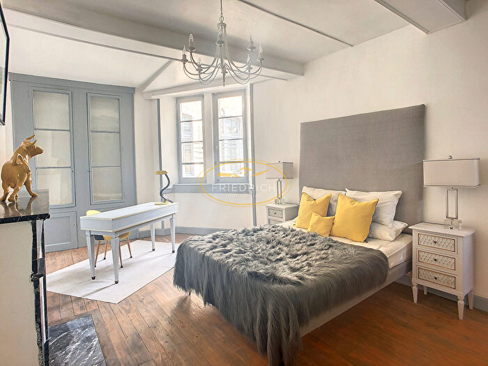 Maison à vendre - Saint-Mihiel - 8 pièces - 4 chambres