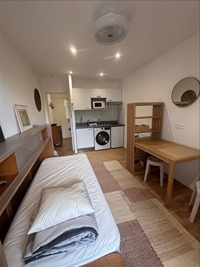 Appartement 1 pièce à louer - Saint-Cloud, Montretout, Coutureau