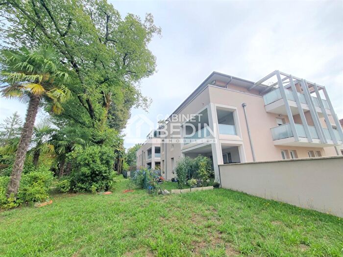 Appartement à vendre - Dax, Centre-ville, Saint-Vincent - 7 pièces - 5 chambres