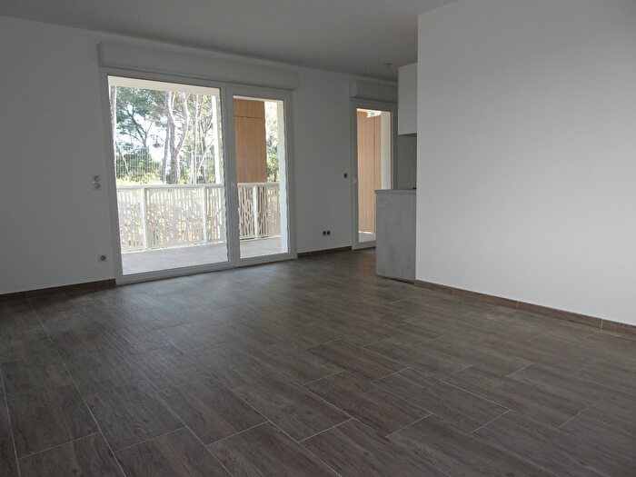 Appartement à louer - Clapiers - 3 pièces - 2 chambres