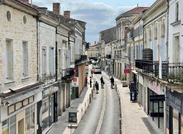 Lesparre-Médoc - Maison 7 pièces à louer