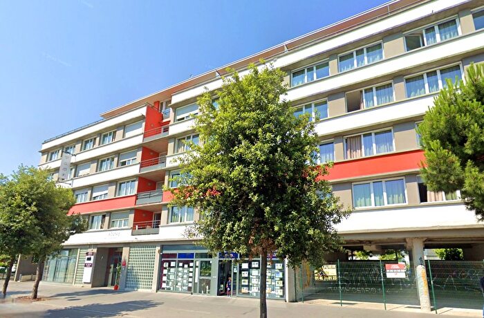 Appartement à vendre - Chevilly-Larue, La Guinet - 1 pièce - 1 chambre